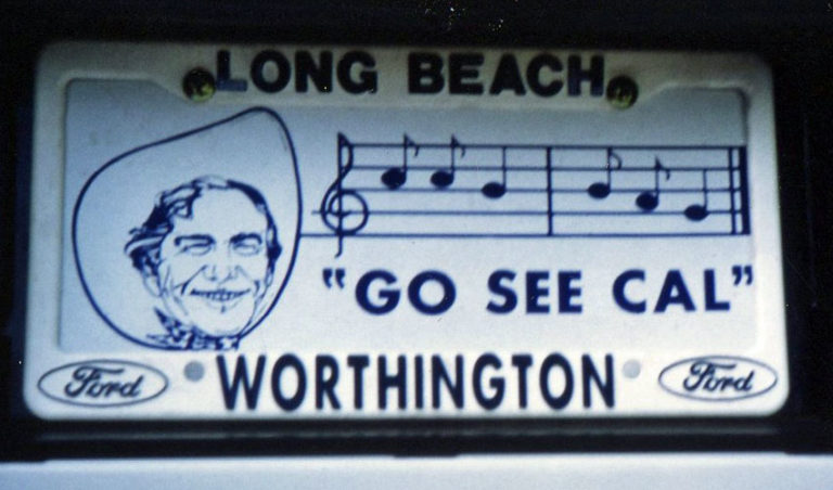 Cal_worthington – Crasstalk